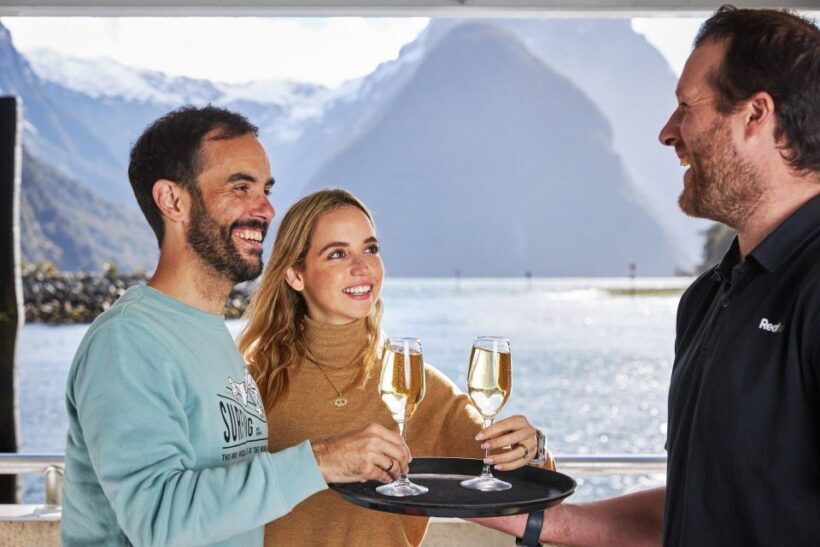 Milford Sound: Premium Small Group Cruise with Canape Lunch - An In-Depth Look at the Milford Sound Premium Cruise