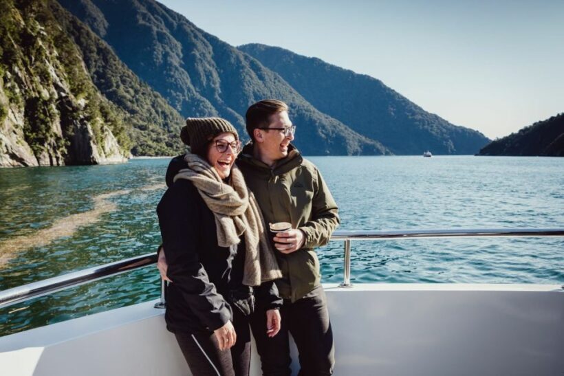 Milford Sound: Waterfalls, Wildlife, and Rainforest Cruise - Food, Drinks, and Onboard Comfort