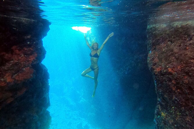 Milos Caves Snorkelling Catamaran Cruise in a Small Group - Booking and Logistics