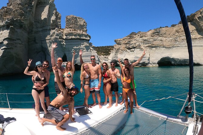 Milos Caves Snorkelling Catamaran Cruise in a Small Group - Positive Traveler Feedback