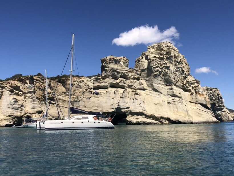 Milos: Full-Day Catamaran Cruise to Poliegos and Kleftiko - FAQ