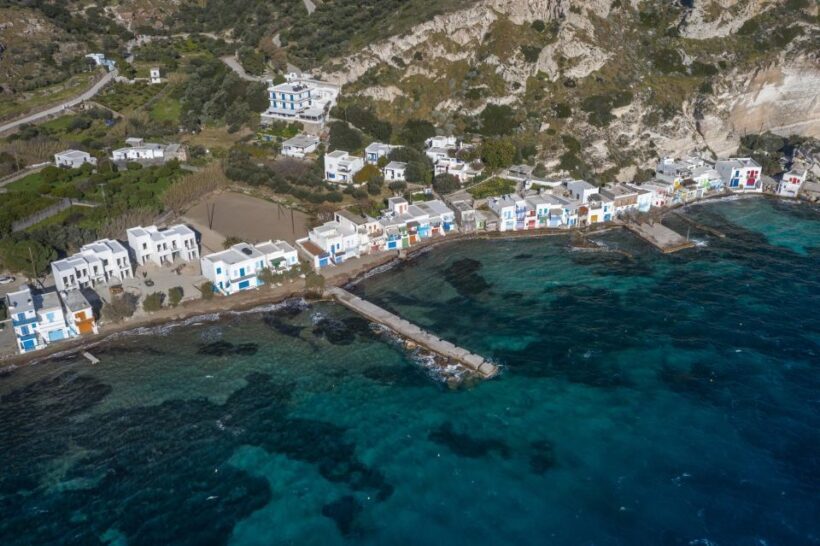 Milos : Highlights Tour with Local products to buy! - What You Can Expect
