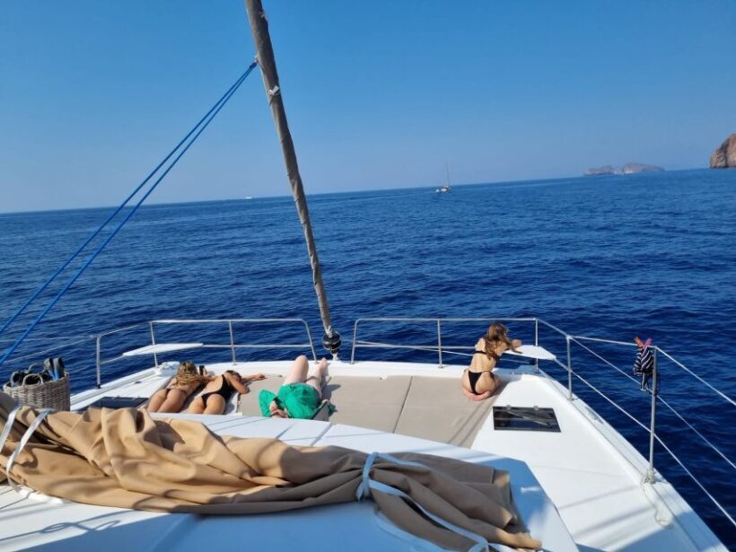 Milos: Kleftiko & Poliegos Catamaran Trip with Meal & Drinks - A Closer Look at the Milos & Poliegos Catamaran Experience