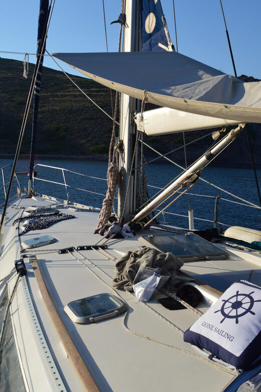 Milos: Kleftiko Semi Private Sailing Cruise with Lunch - Lunch and Onboard Amenities