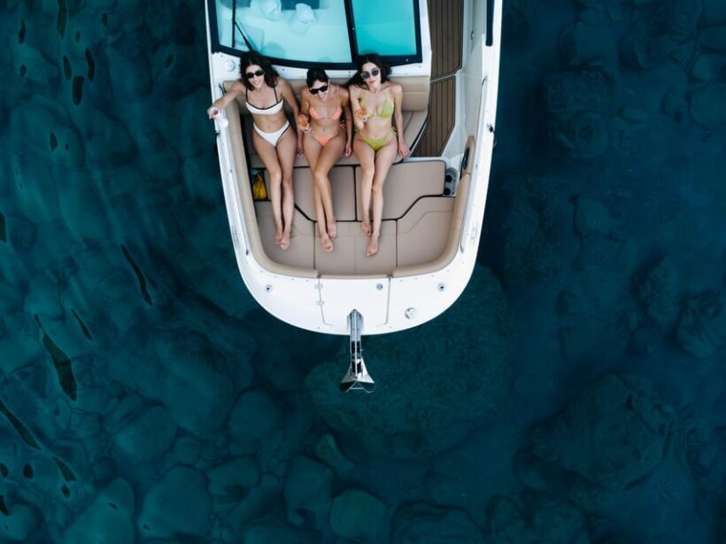 Milos: Luxury Private CruiseKleftiko Sarakiniko Poliegos - The Practical Side