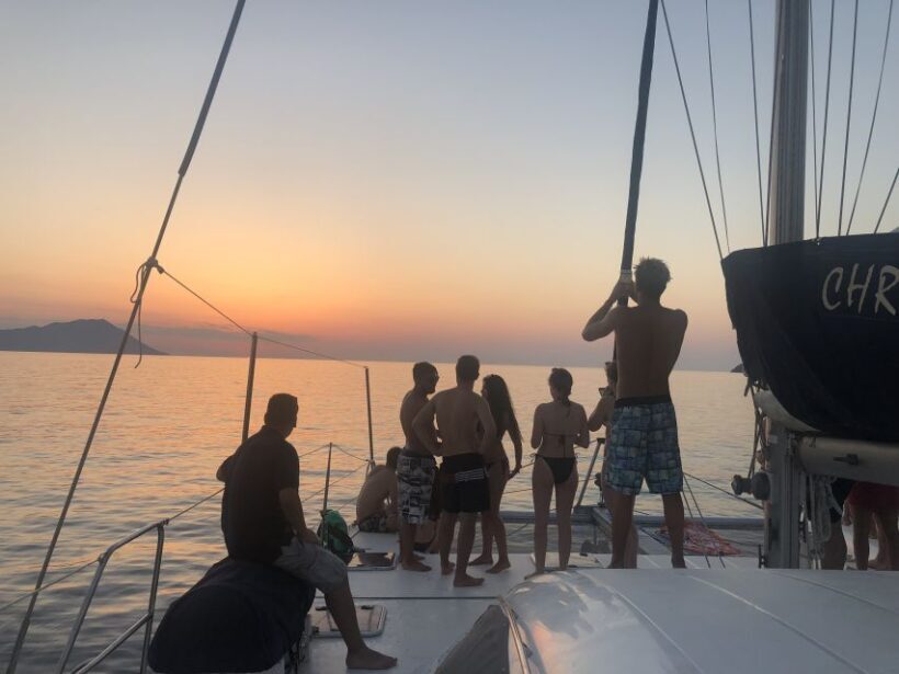 Milos: Sunset Catamaran Cruise with Kleftiko Visit - Key Points