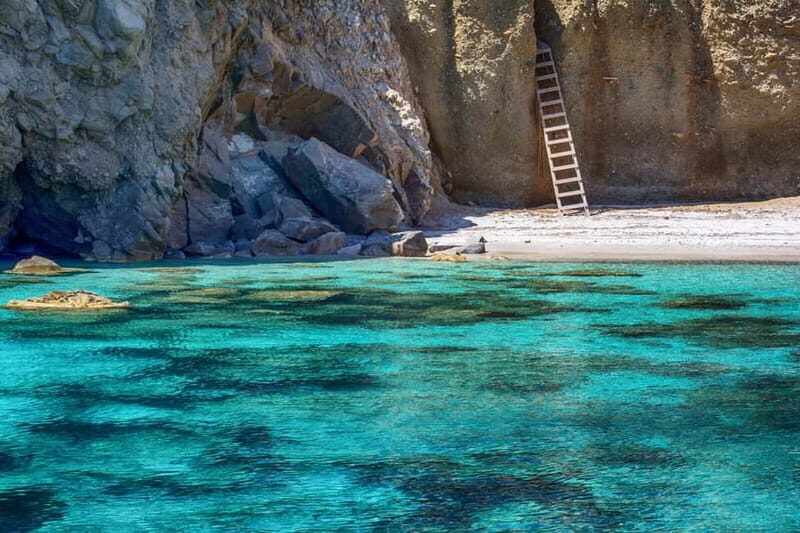 Milos: Vip Speed Boat Rental - Key Points