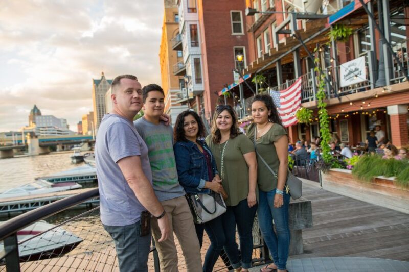 Milwaukee: Around the Ward in 90 Minutes - FAQ