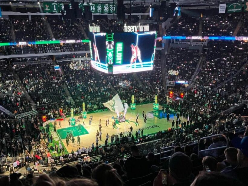 Milwaukee: Milwaukee Bucks Basketball Game Ticket - Inside the Arena: What to Expect