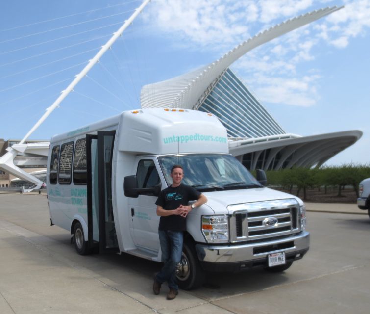 Milwaukee: Sightseeing Bus Tour - Authentic Experiences and Authenticity
