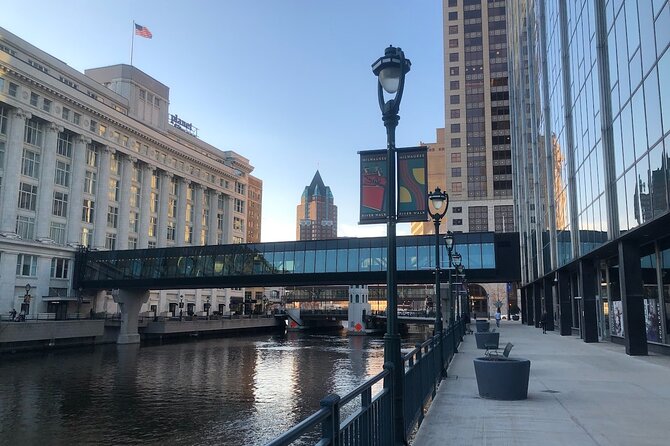 Milwaukee Walking Food Tour With Secret Food Tours - Navigating the Tour Logistics