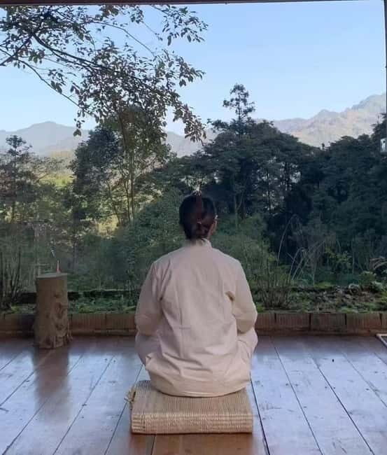 Mindful Serenity: A Day of Zen Practice in Mount. Emei - Key Points