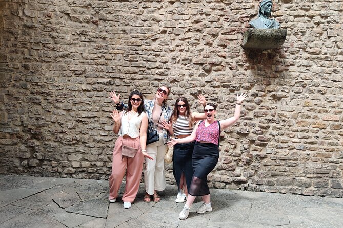 Mindgames of a Mentalist and Strolling through Florence - The Experience Level and Group Size