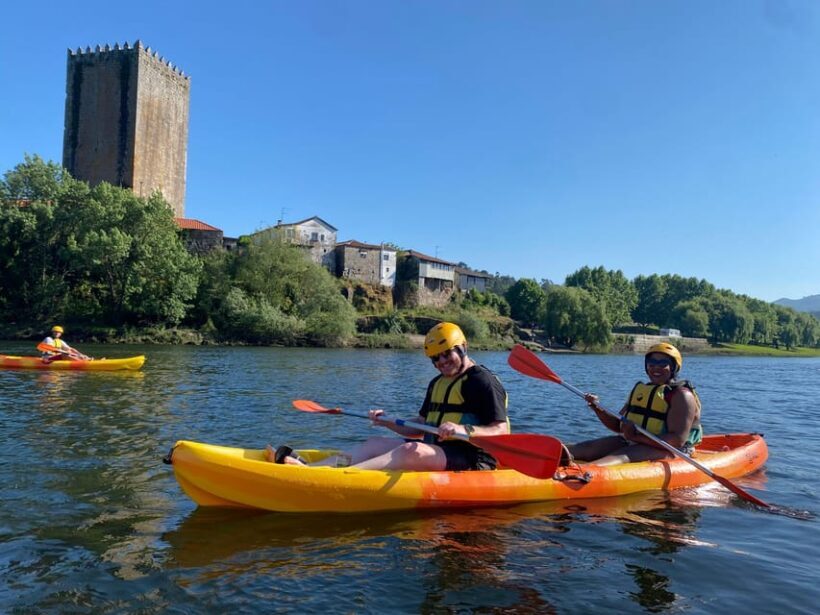Minho: Kayak Tour with Professional Guide - What to Expect During the Experience