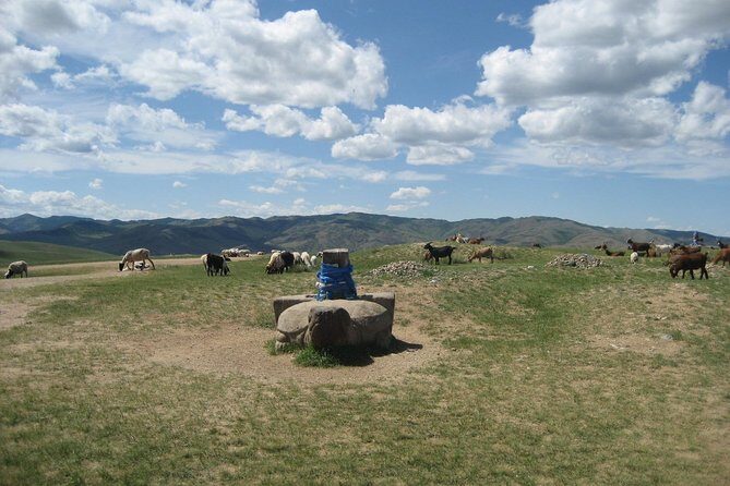 Mini Gobi and the ancient capital Kharkhorin - 4 days - Discovering Mongolia’s Hidden Treasures: The Mini Gobi and Kharkhorin Tour