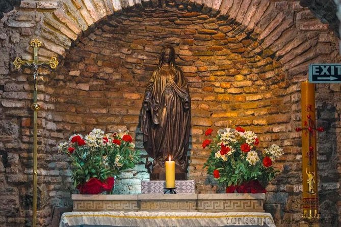 Mini Group Skip-The-Line: Best of Ephesus Tour From Kusadasi Port - Visiting the House of the Virgin Mary
