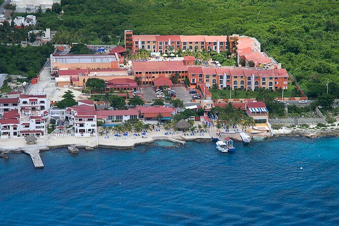 Mini-SUB Dive Tour from Cozumel - Post-Submarine Relaxation