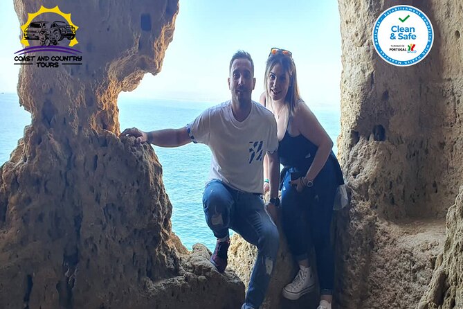 Minivan Tour Along the Coast to Benagil and Carvoeiro From Albufeira - Discovering the Benagil Grotto and Algar Seco