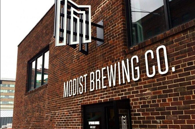 Minneapolis Bar Hunt: Double Your Fun in the Twin Cities - The Physical and Practical Aspects