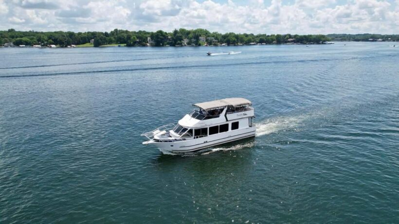 Minneapolis: Lake Minnetonka Boat Cruise with Narration - Discovering Lake Minnetonka: An Overview