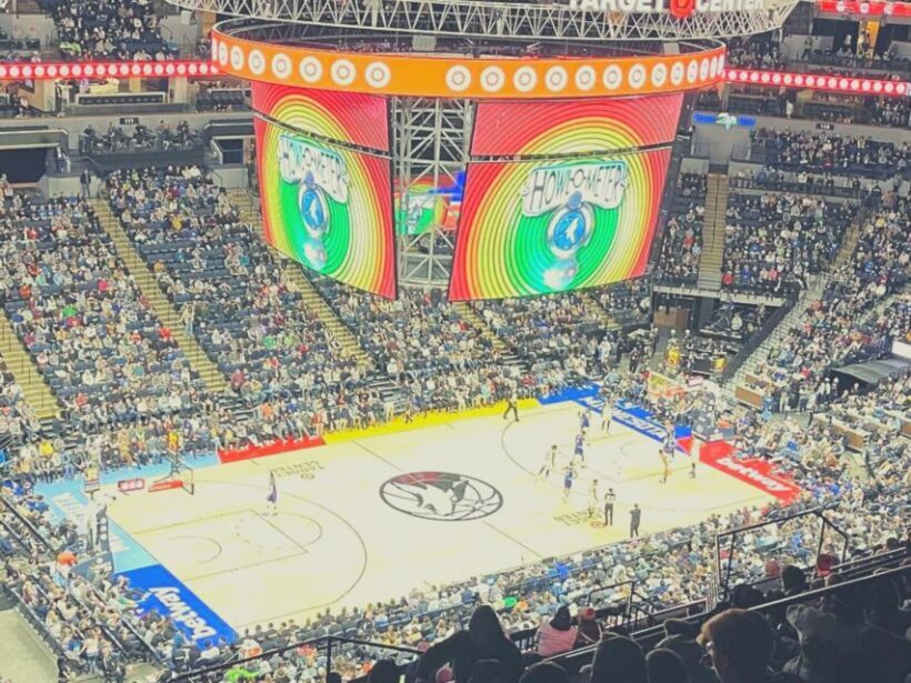 Minneapolis: Minnesota Timberwolves Basketball Game Ticket - Ticketing and Practical Details