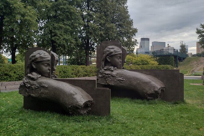 Minneapolis Sculpture Garden: A Self-Guided Walking Tour - Final Words