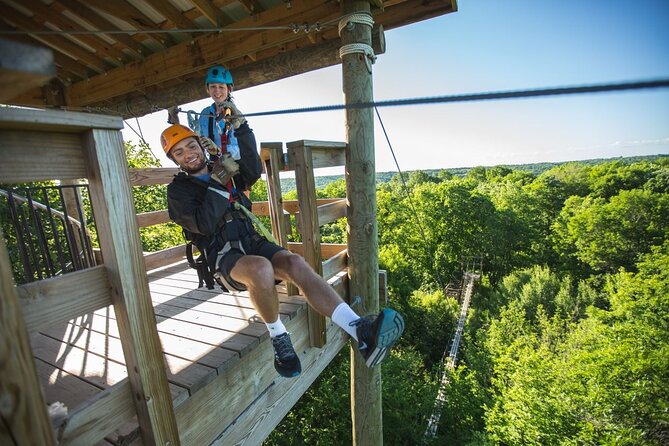 Minnesota River Valley 14-Line Thrilling Zipline Canopy Tour - What to Expect on the Tour