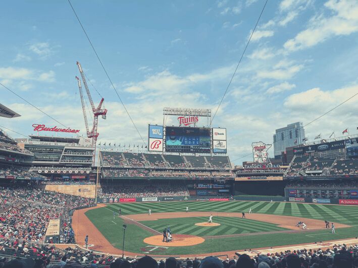 Minnesota Twins Baseball Game at Target Field - What to Expect During Your Visit
