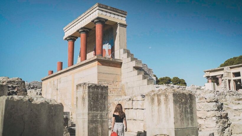 Minoan Crete: Knossos Palace & Heraklion Museum with Winery - An Itinerary Crafted for Authenticity and Comfort