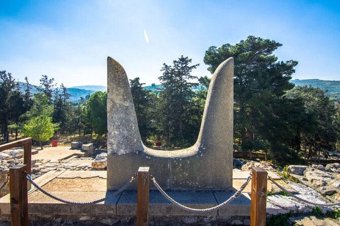 Minoan Path: Knossos Palace, Winery Visit, Lunch at Archanes - Addressing Customer Experiences