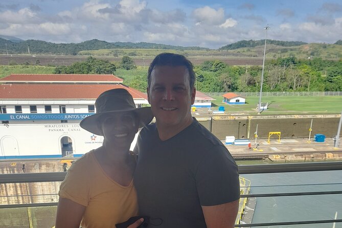 Miraflores Canal Locks and Casco Viejo Highlights Walking Tour - Tour Accessibility