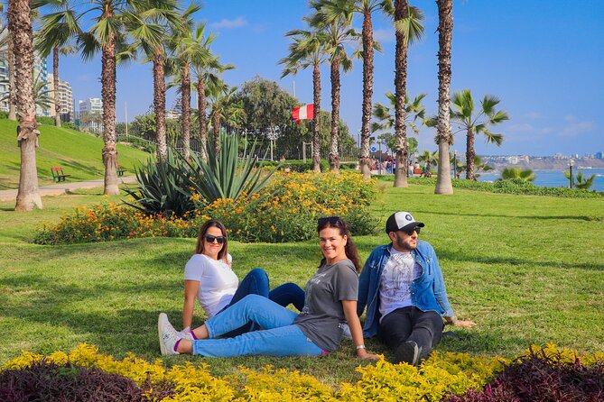 Miraflores Tour + Professional Photography - Photographic Experience