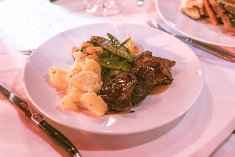 Mirage Vienna: Secret Wonders - Magic Dinner Show - Introduction: Magic, Food, and a Touch of Vienna