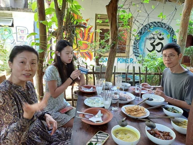 Mirissa: Cooking Class with Beer and Meal - Duration and Group Size
