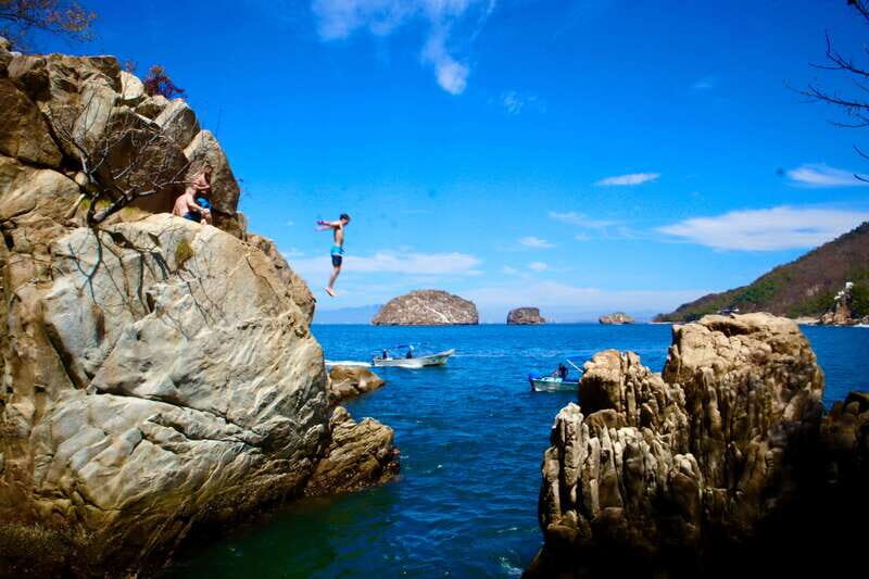 Mismaloya: Snorkeling, Cliff Jumping, and Beach Tour - What to Expect and Practical Tips
