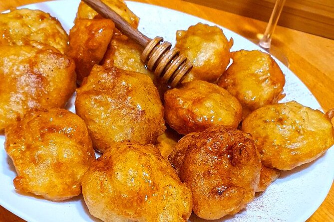 Miss Anna Cooking Class with Wines in Santorini - FAQs