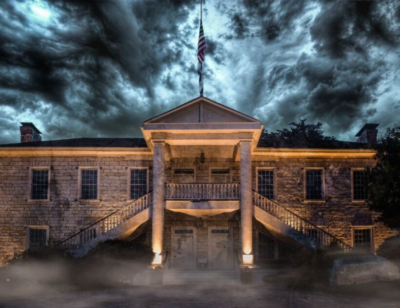 Mist, Mayhem & Murder: Monterey Ghost Tours - The Experience: What’s the Vibe?