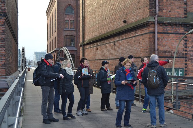 Mister X Hamburg 2h City Tour, Hunting & Games for All Ages - Booking and Cancellation Policy