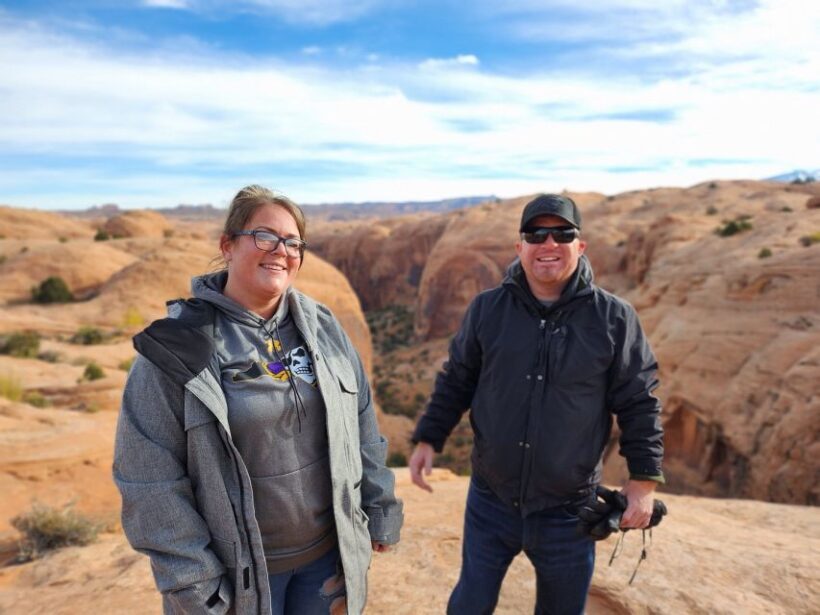 Moab: 3.5-Hour Self-Drive Hells Revenge & Fins N'Things Tour - Authentic Experiences and Authentic Views
