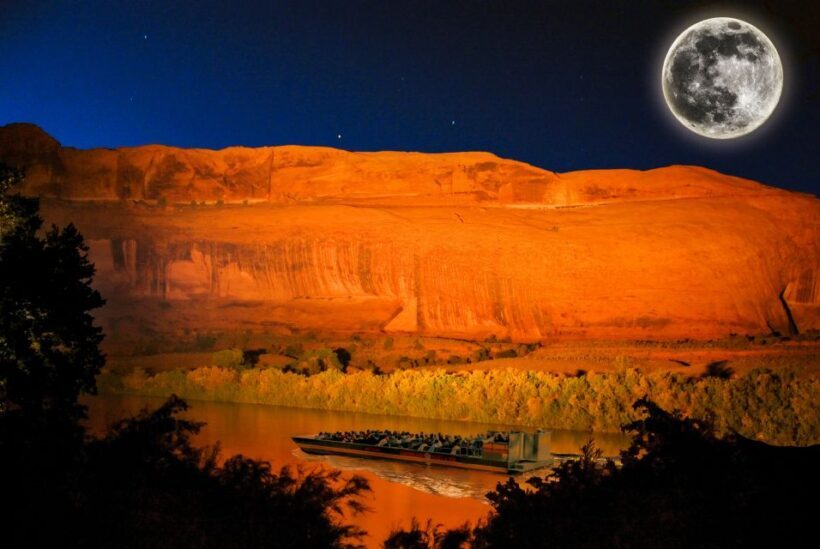 Moab: Colorado River Dinner Cruise with Music and Light Show - FAQs