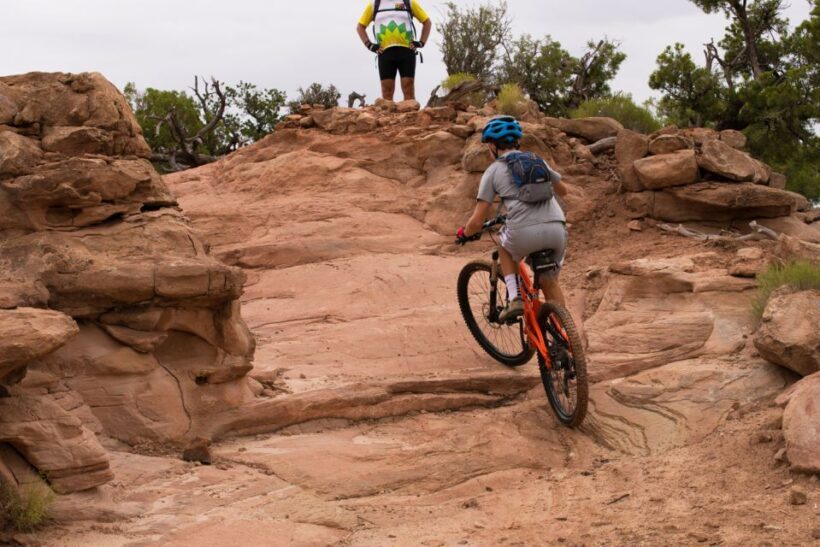 Moab: Dead Horse Point Singletrack Mountain Biking Tour - The Scenic Rewards