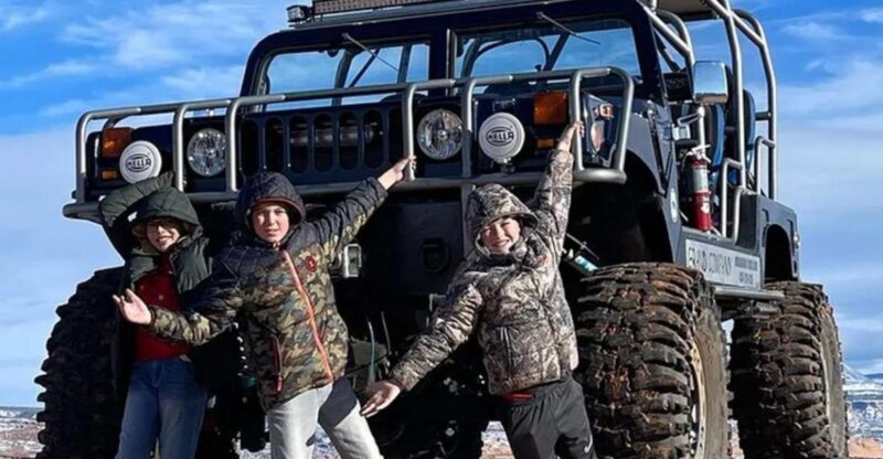 Moab: Hell's Revenge "Beast" 4x4 Adventure Tour - The Scenic Highlights