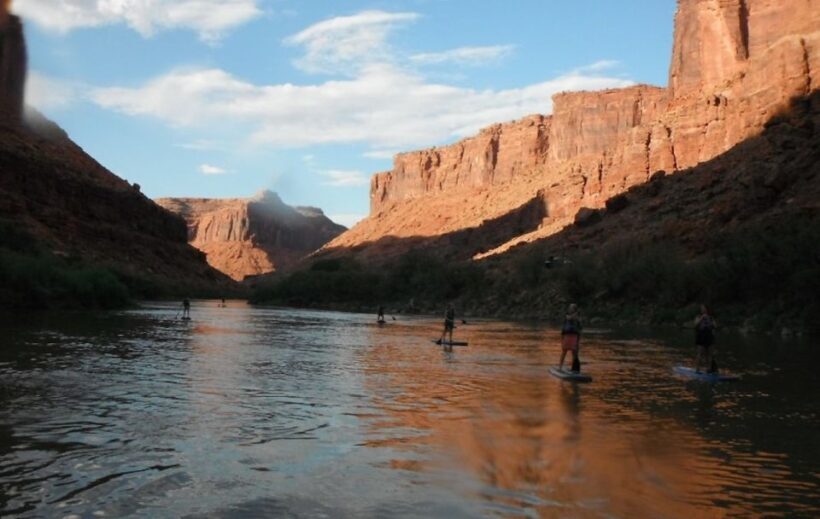 Moab: Stand-Up Paddleboard with small rapids on Colorado - Exploring the Moab Stand-Up Paddleboard Adventure on the Colorado River