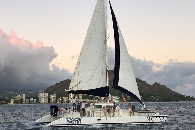 Moanas VIP Waikiki Turtle Snorkeling Experience on Nalu - The Crew and Safety Standards