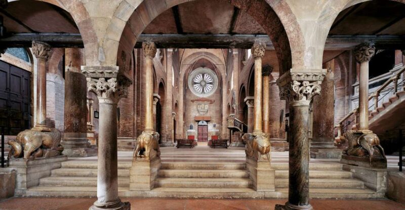 Modena: Private Walking Tour With a Guide - Visiting the Cathedral