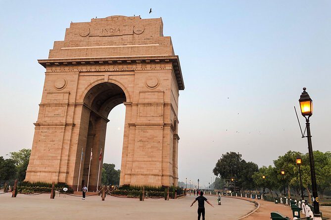 Modern Delhi with Ancient Rust (Guided Half-Day Sightseeing Tour) - The Itinerary in Detail