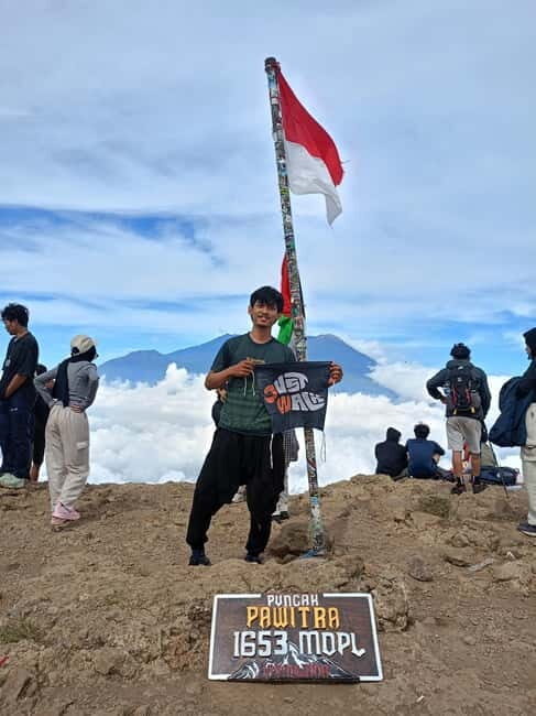 Mojokerto: Mount Penanggungan Guided Hike with meals - Introduction: An Adventurous Ride to the Top of Mount Penanggungan