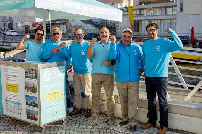 Moliceiro Boat Tour on the Ria De Aveiro - Guide Performance
