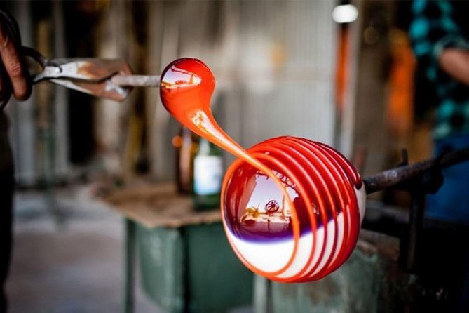 Molten glass magic - Glassblowing class - PRIVATE - Introduction: A Private Glassblowing Experience in Venice