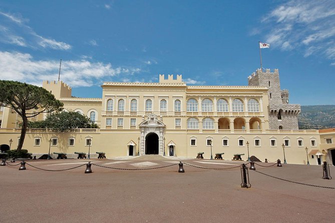 Monaco and Perched Medieval Villages - private & Guided Tour - Key Points